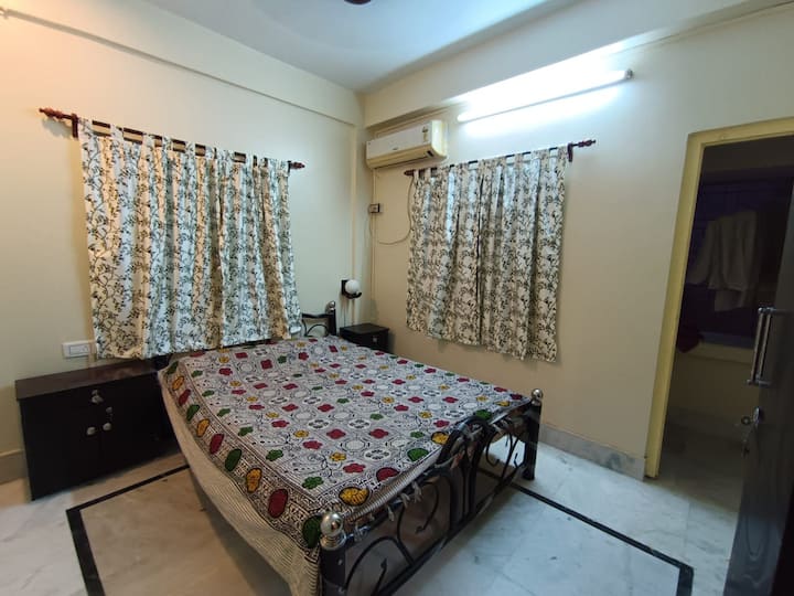 2bhk Apartment,easy Connectivity,calm Neighborhood - Kolkata (Calcutta)