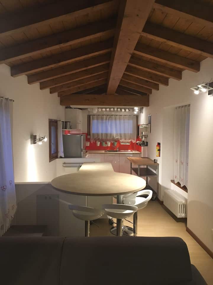 Appartamento Nel Centro Storico - Boutique - Cerete