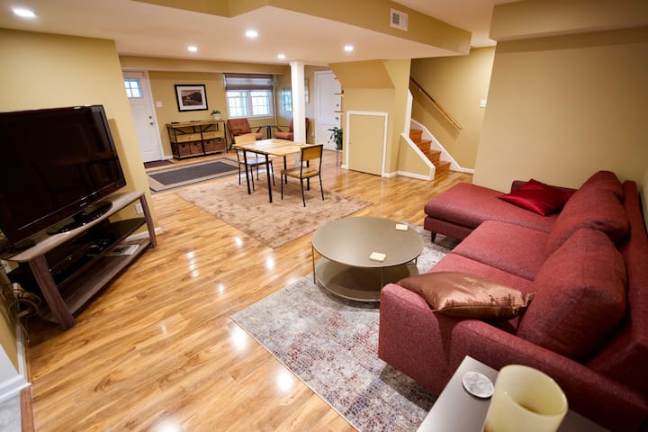 Brand New Apartment Near Dc--a Forest Oasis! - Alexandria, VA