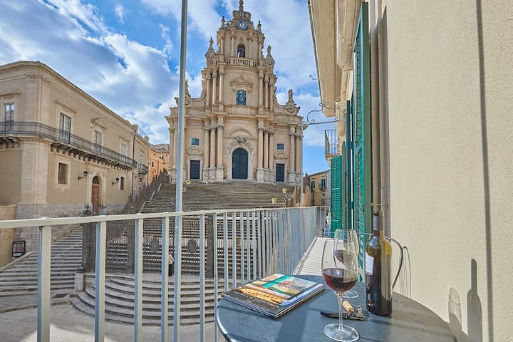 Duomo Ibla 36 Prestige Apartment - Ragusa, Italia