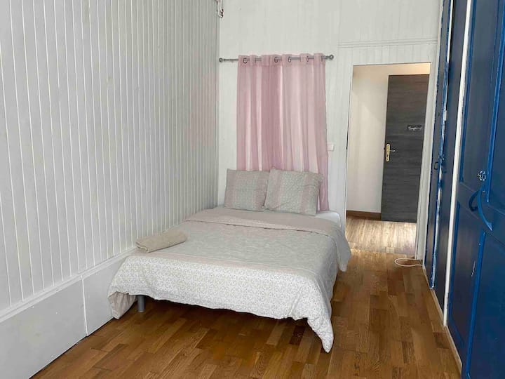 Chambre Maupassant - Orléans