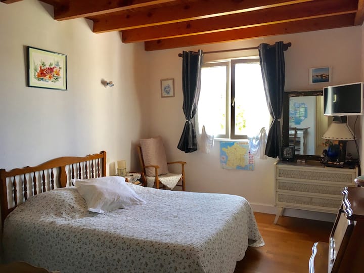 Chambre Claire Calme Salle D'eau Attenante Privée - Saint-Georges-de-Didonne