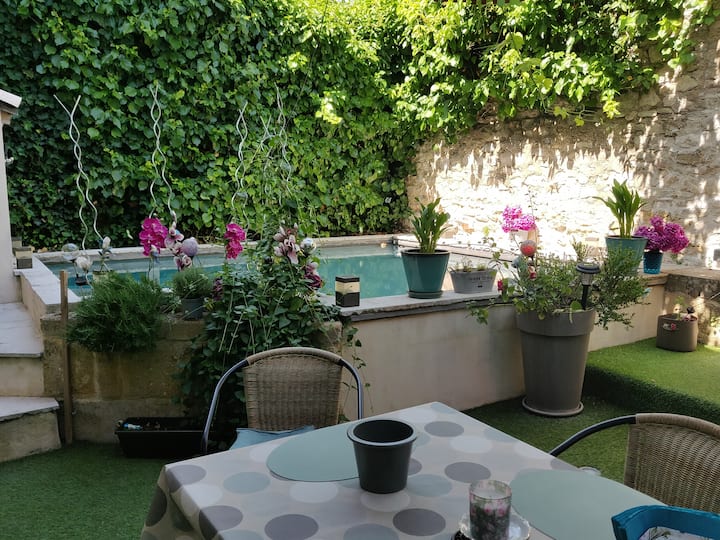 Tres Belle Maison Vigneronne Dans Le Gard - Sommières