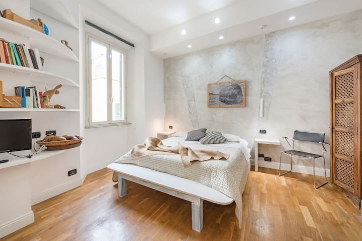 L'espace Ouvert Des Artistes, Alviti! - Rome