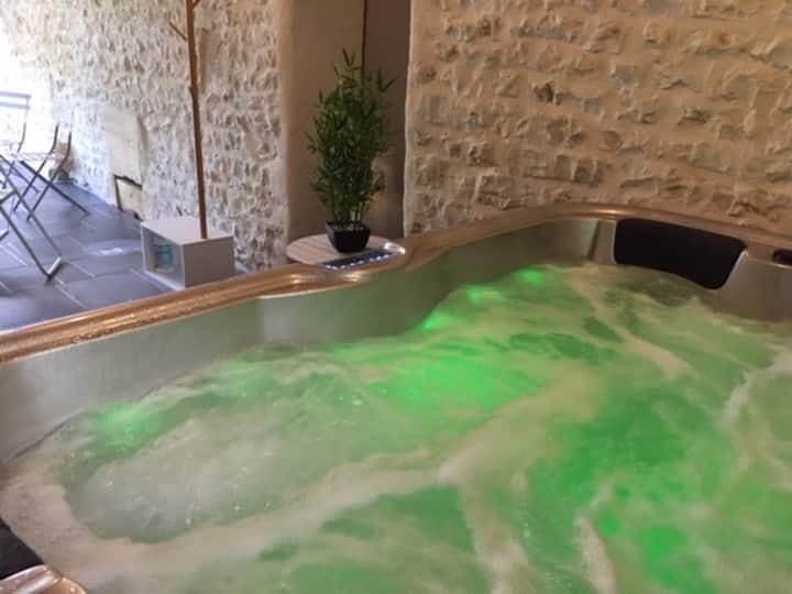 Maison Du Bonheur Jacuzzi Et Piscine Privée Yonne - Auxerre