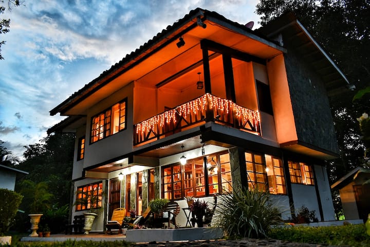 Tropical Living In Panama, River View Room - 파나마