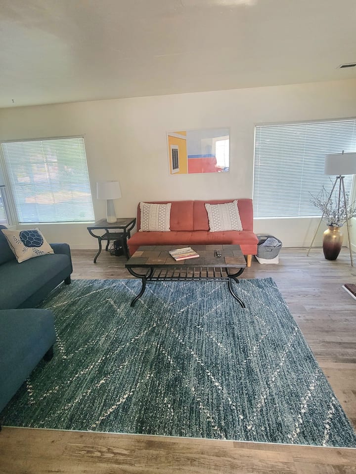Private Entrance With 2 Bd Rm 1 Mile From Beach - Santa Cruz, CA