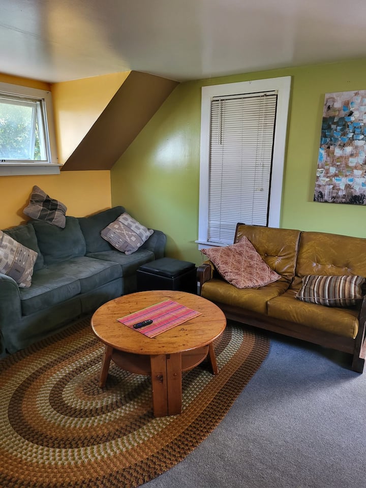 Nice European Style Room #2 - 벌링턴