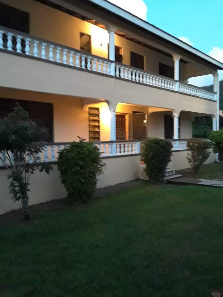 Picard Retreat - Dominique