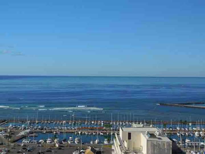 Newly~*  Panoramic Ocean View~ 2bed/2beth/2parking - Honolulu