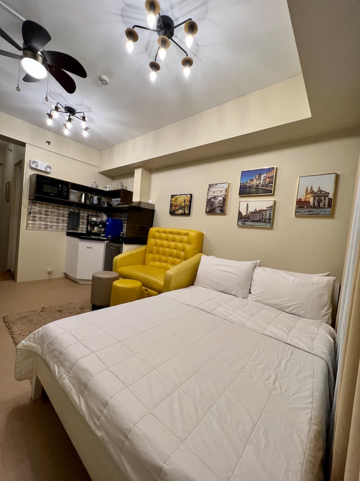 Downtown Near Ayala Mall-studio W/parking & Pool#2 - Cagayan de Oro