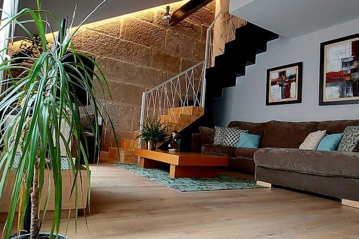 Magnifico áTico Con Terraza En El Centro De Vigo. - Vigo