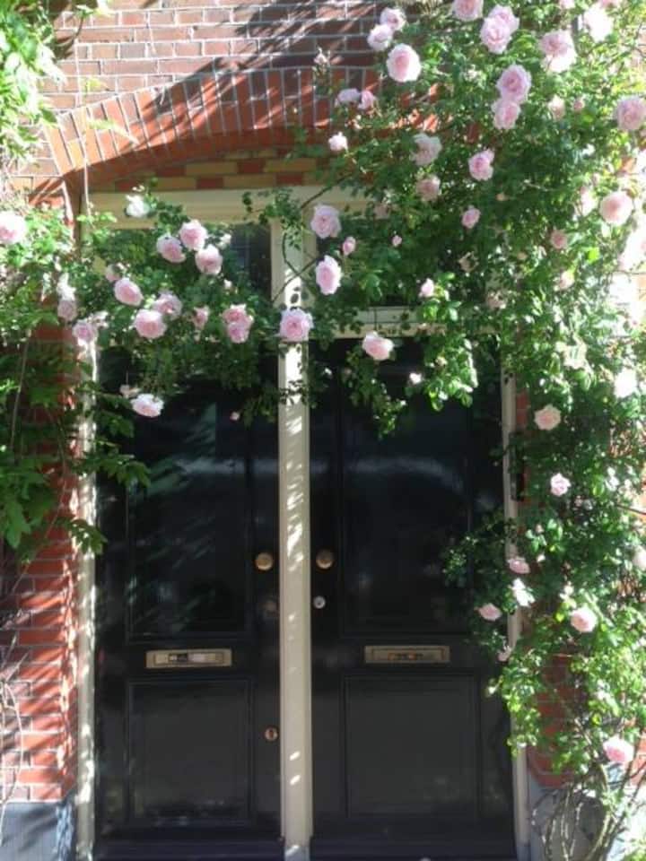 Beautiful Westerpark Apartment With Balconies - Amsterdam