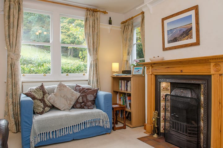 Wern Cottage: Quality 2 Bedroom Cottage Near Conwy - Conwy