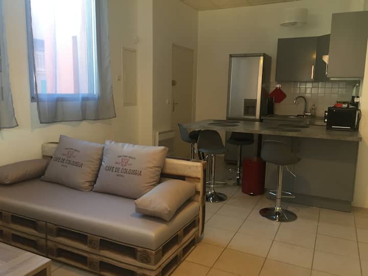 Studio De 35 M2 4 Couchages Au Cœur De Vallauris - Vallauris