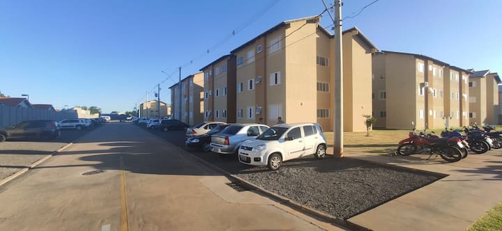 Apartamento Térreo Mobiliado Em Rita Vieira - Campo Grande