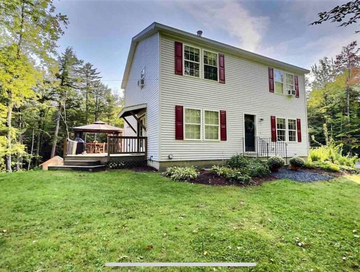 Secluded Home Minutes To Mt. Sunapee & New London - New London, NH
