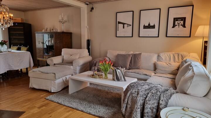 Lyxig Central Villa Med Extra Allt. Pool, Utekök - Kalmar