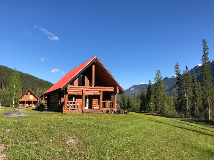 Lucky Cabin 21 Beautiful Log Cabin Outside Yoho - Yoho National Park Of Canada
