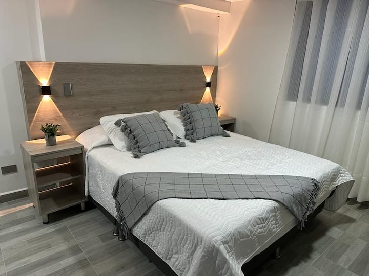 201 Céntrico Aparta Estudio Moderno - Medellín, Colombia