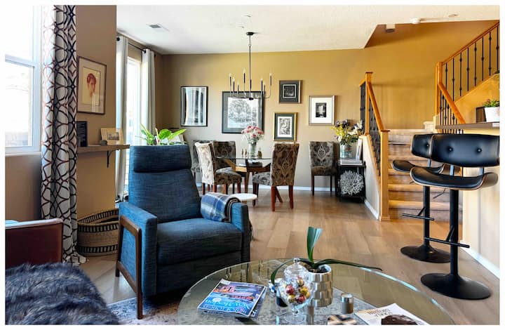 Your Own Master Suite In A Luxury Townhouse - Albuquerque, NM