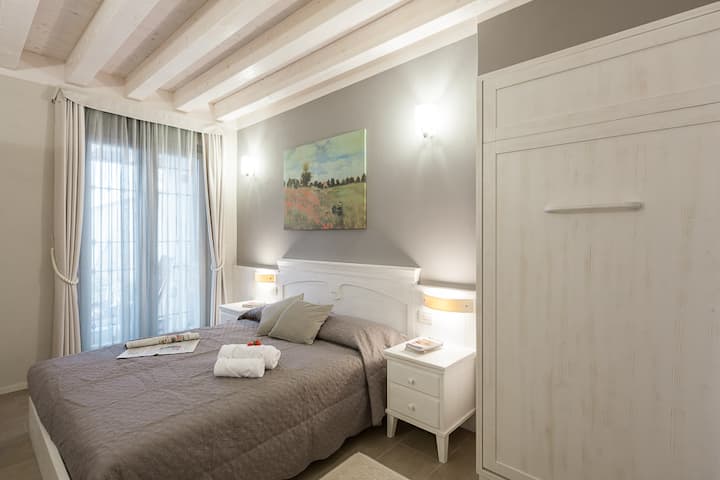 B&b Corte San Michele Desenzano Del Garda - Sirmione