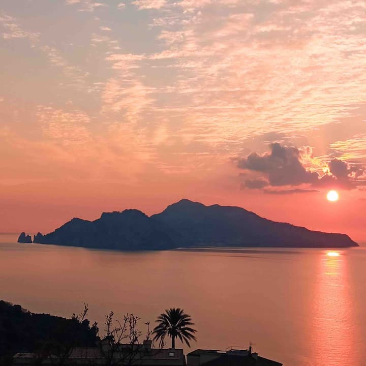 Casa Ancora Vista Capri Con Parcheggio Gratuito. - Capri
