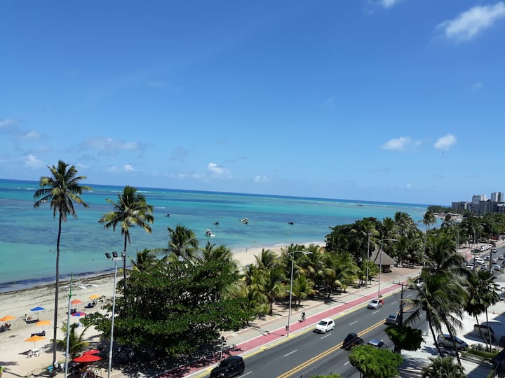 Quarto E Sala- Beira Mar-  Acomoda 4 Pessoas - Maceió