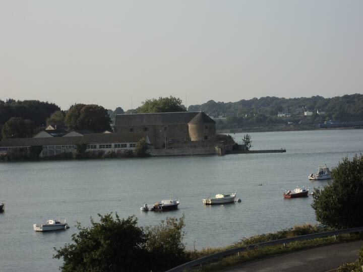 Chambre Vue Riviere Avec Wifi - Lanester