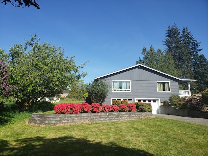 "Spare Oom" Near The Shining City Of Snohomish - Everett, WA