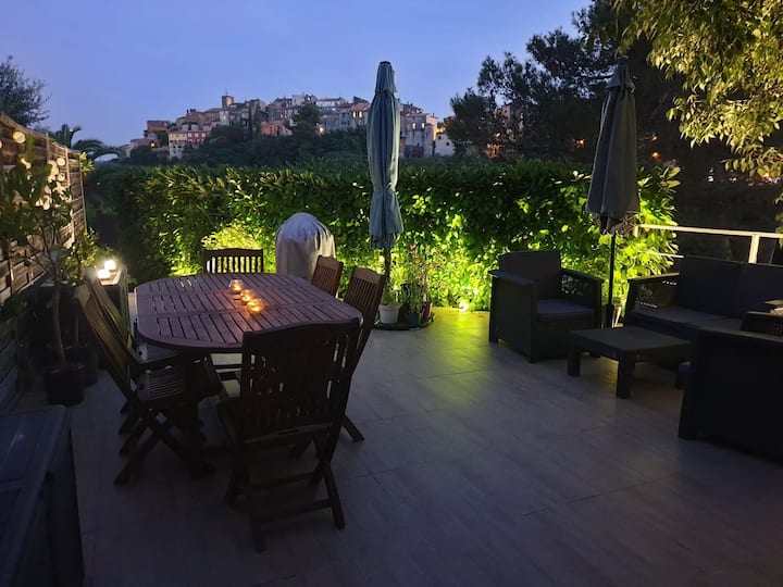 Maison à Biot, Vue Sur Village - Jardin Et Piscine - Biot