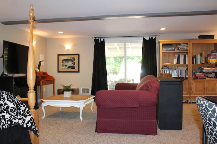 Gig Harbor Suite - Gig Harbor, WA