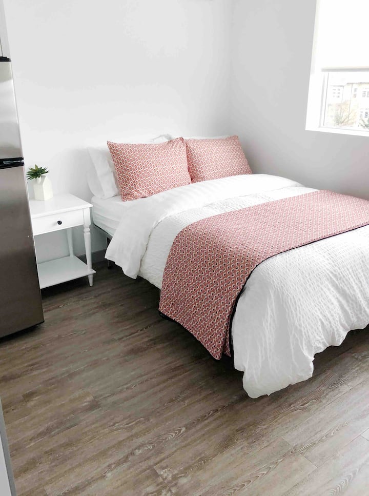 Seattle Downtown Micro Studio Room - Seattle, WA