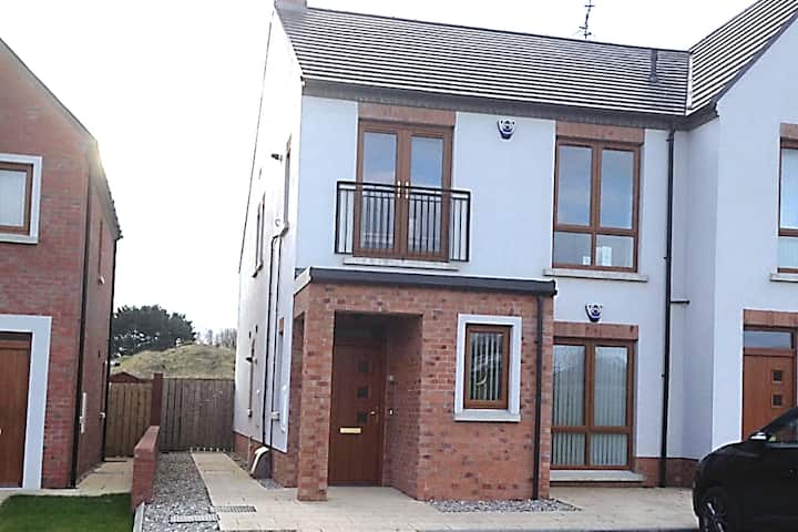 Full Apartment - 5 Mins To The Portrush Open - Portstewart