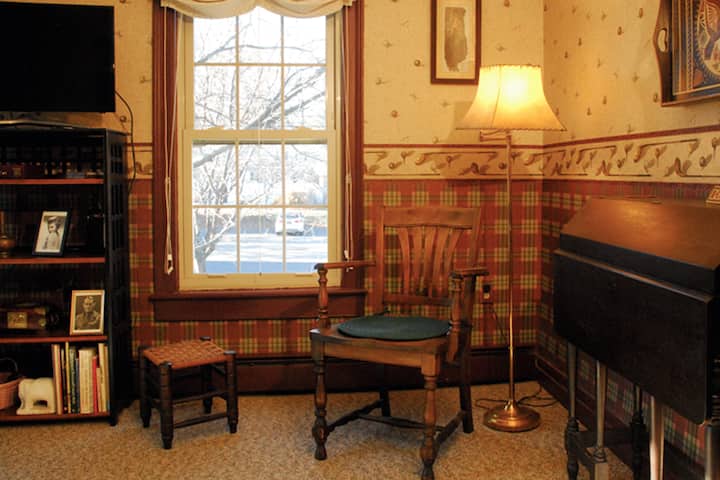 2 Bedroom Apart/village Of Athens - Hudson, NY