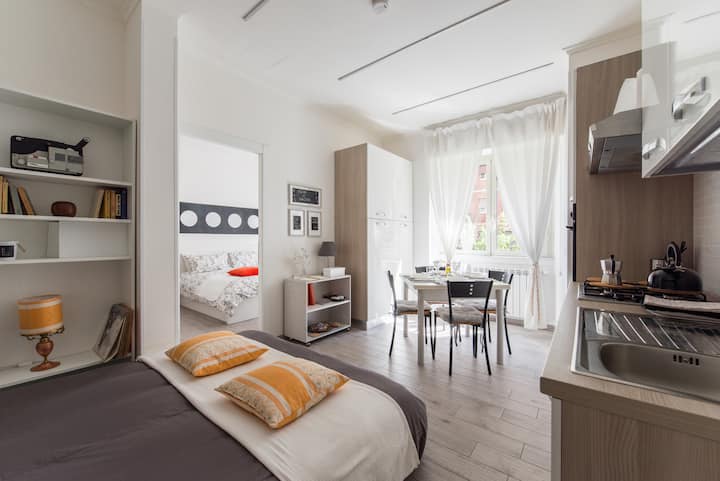 Charming Chic Apartment - 4pax Wifi Ac - Roma