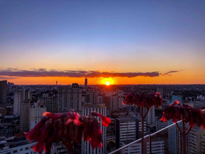 Apto Central, Com Vista Deslumbrante! - Curitiba