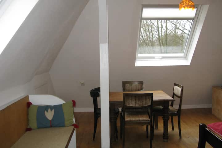Sonniges Appartement Mit Zwei Zimmern - Hamburg