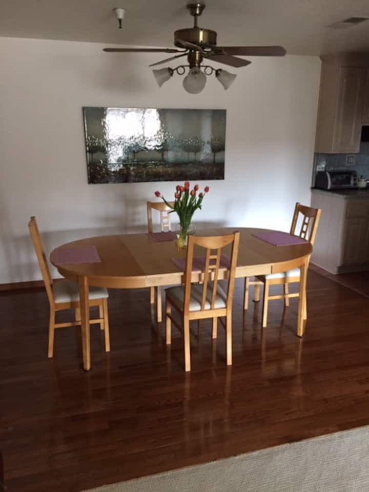 Private Bed&bath, 4 Min.walk 2 Bart, 30 Min. To Sf - San Leandro, CA