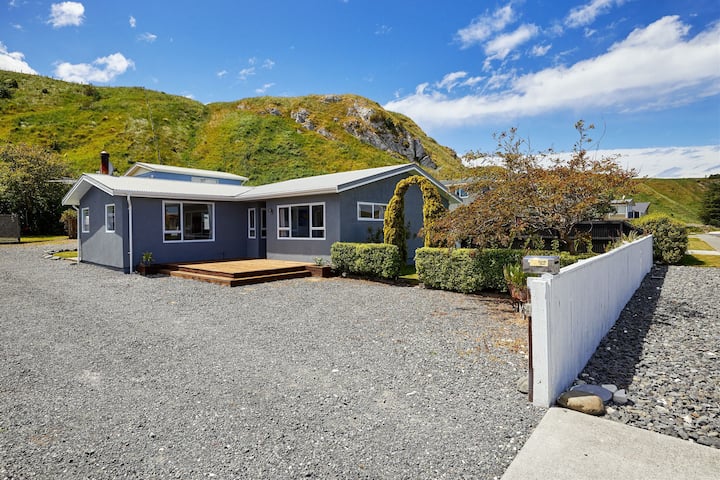 It's A Whale Of A Time In Southbay! - Kaikōura