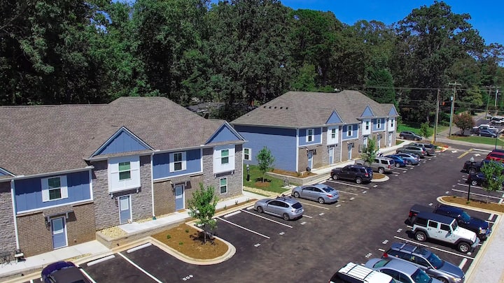 Clemson Vacation Rental (Steps From Stadium) - Clemson, SC