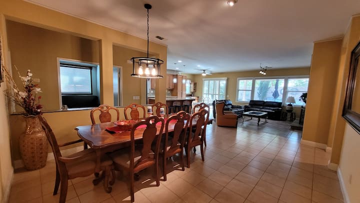Cozy Home In Indian Palms Country Club - Coachella, CA