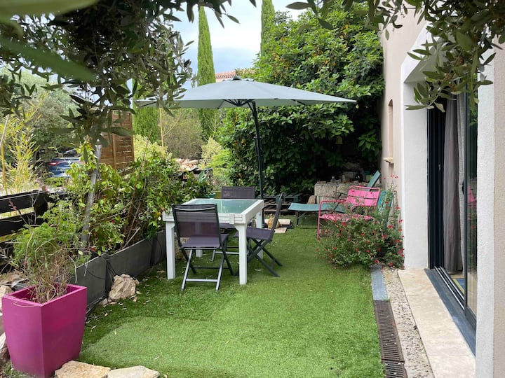 Loft 2 Chambres, Terrasse, Piscine, Cuisinette - Ensuès-la-Redonne