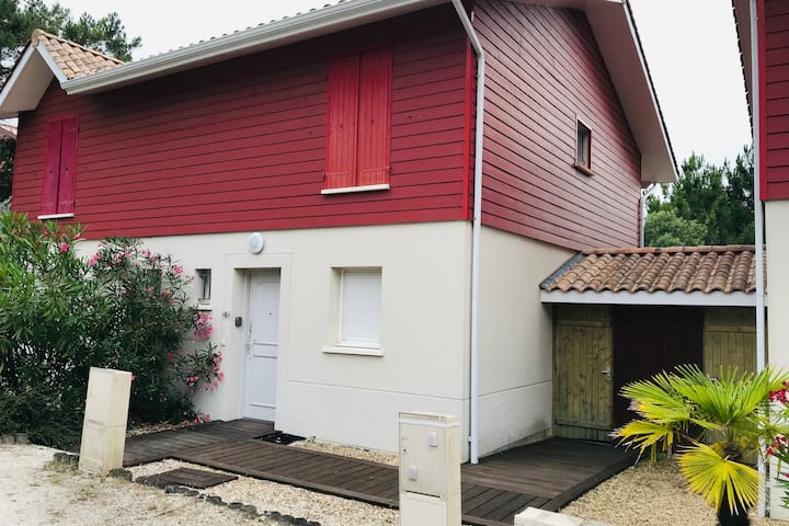 Maisonnette Au Golf De Lacanau-océan . - Lacanau