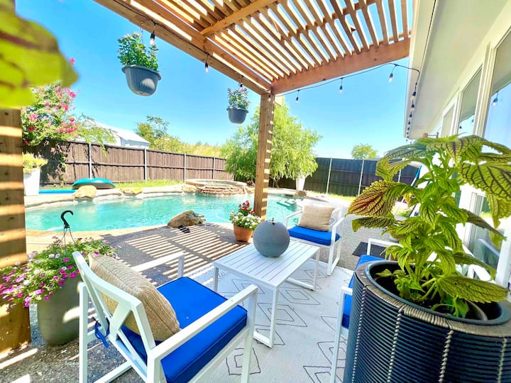 Sunny 4br W/ Backyard Oasis | 15 Min To Lakes - Rockwall, TX
