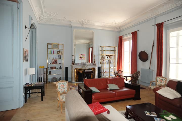 Flat With A River View - Bordeaux