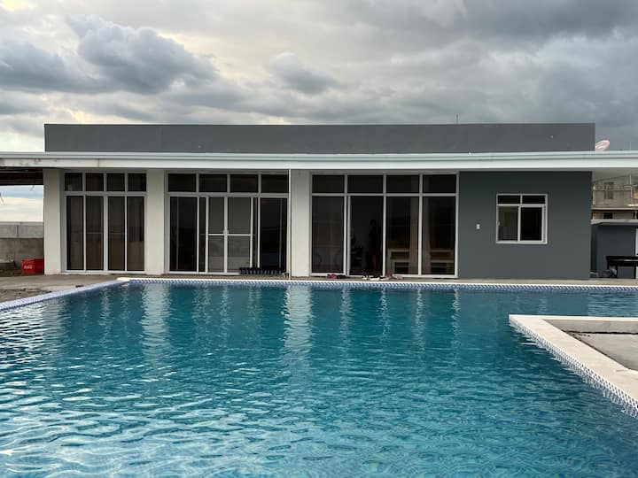 7 Best Villas With Private Pool Near Subic, Philippines | Trip101