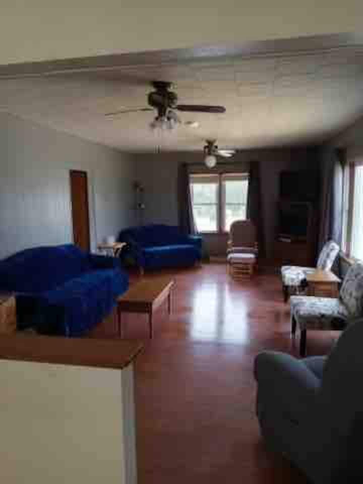 Secluded 3 Bedroom Home In Southeast Iowa - Lacey Keosauqua State Park, Keosauqua