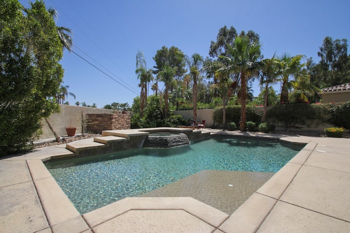 Luxury Desert Villa - Palm Desert, CA