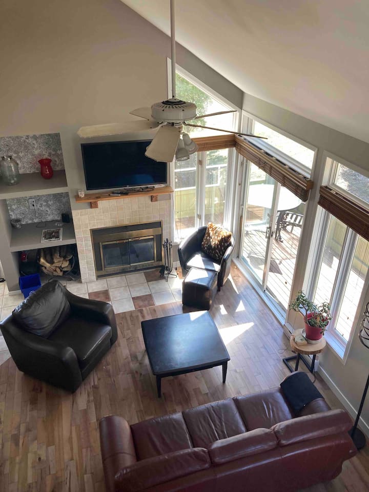 Maison De Ville Pour Ski & Vélo - Bromont